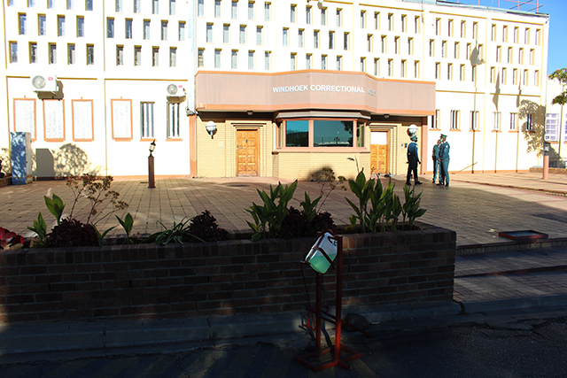 100 inmates contract Covid-19 - The Namibian