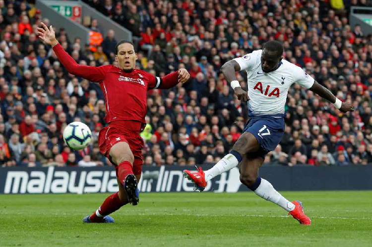 Liverpool back on top as late own goal secures dramatic win over ...