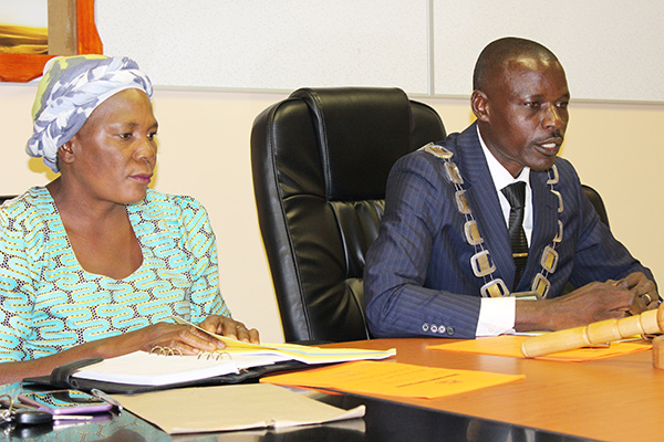 Helao Nafidi obtains first unqualified audit report - The Namibian