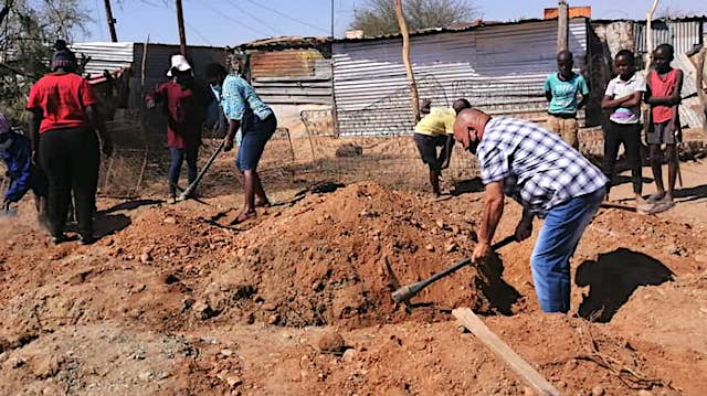 Mariental mayor to build toilets for poor families - The Namibian