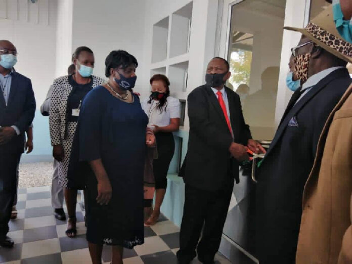 Shangula takes aim at contractors - The Namibian
