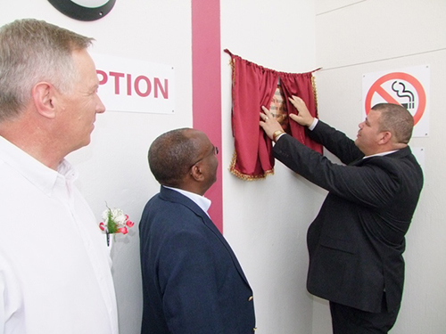 Hartlief inaugurates branch at Ongwediva - The Namibian