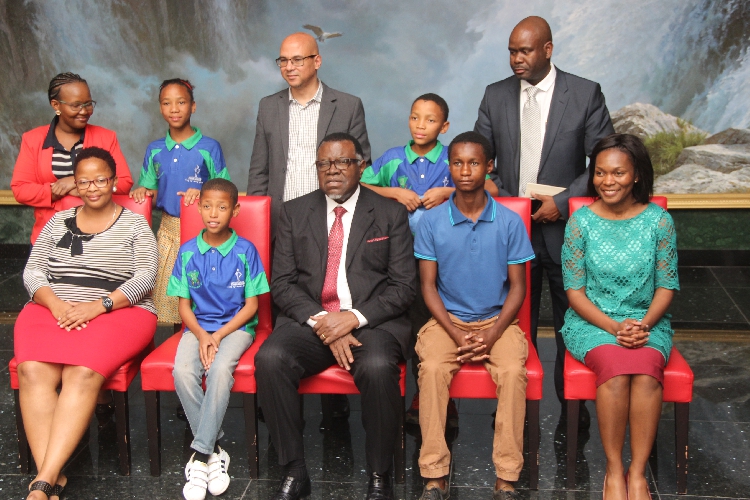 State House offers assistance to young volunteers - The Namibian