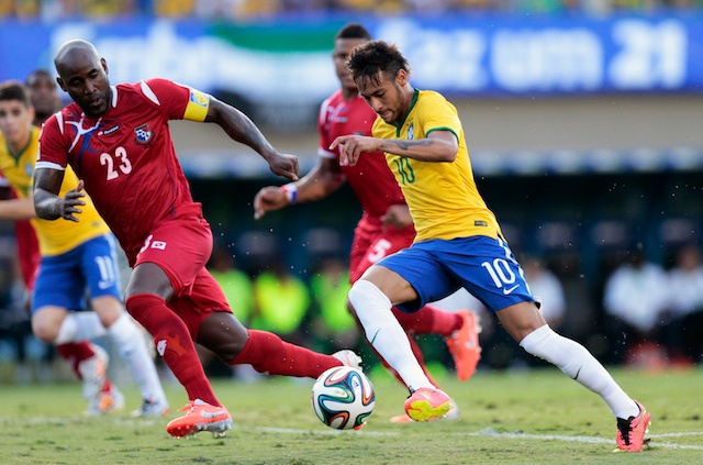 Four-star Brazil stroll against Panama - The Namibian