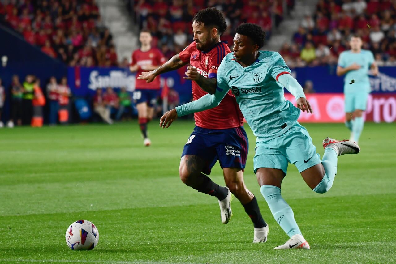 Lewandowski penalty earns Barca tight win at Osasuna - Sport - The Namibian