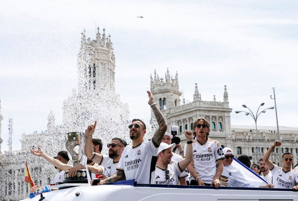 Hungry Madrid parade league title with eye on European glory - Sport ...