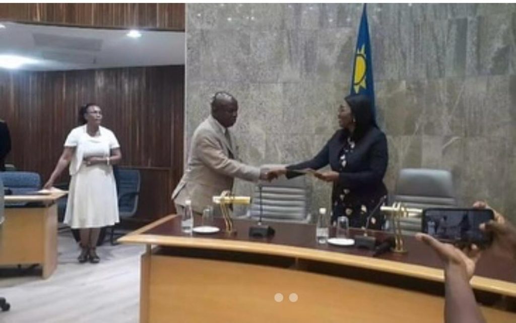 Mutonga and Doëses sworn in as new public service commissioners ...