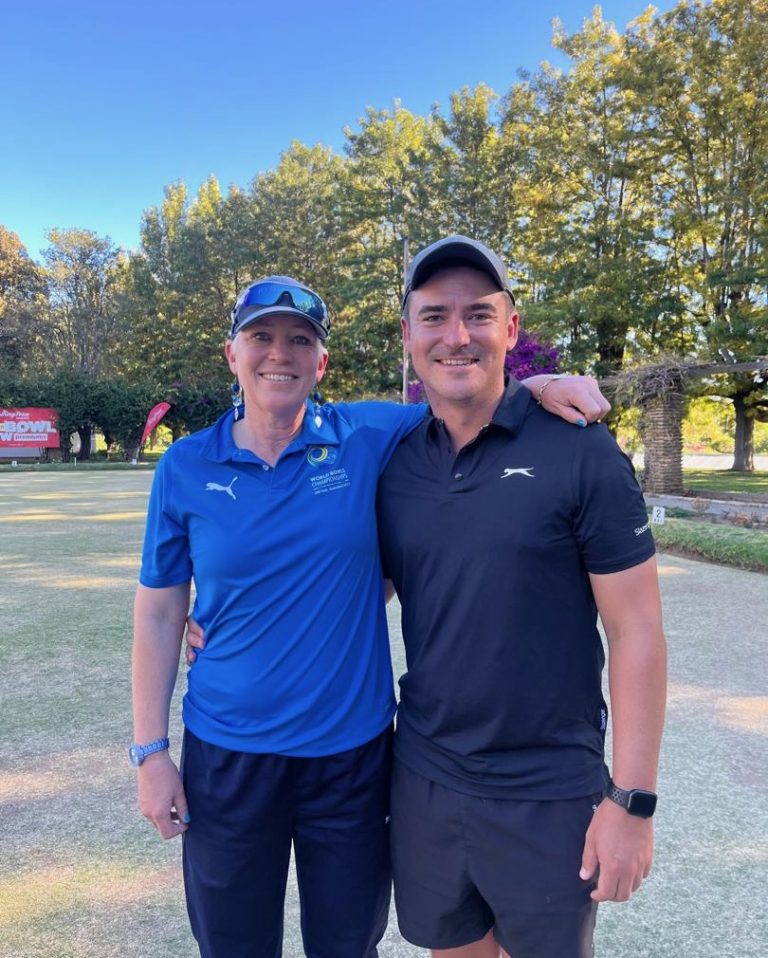 Wentzel and Viljoen are bowls singles champions - Sport - The Namibian