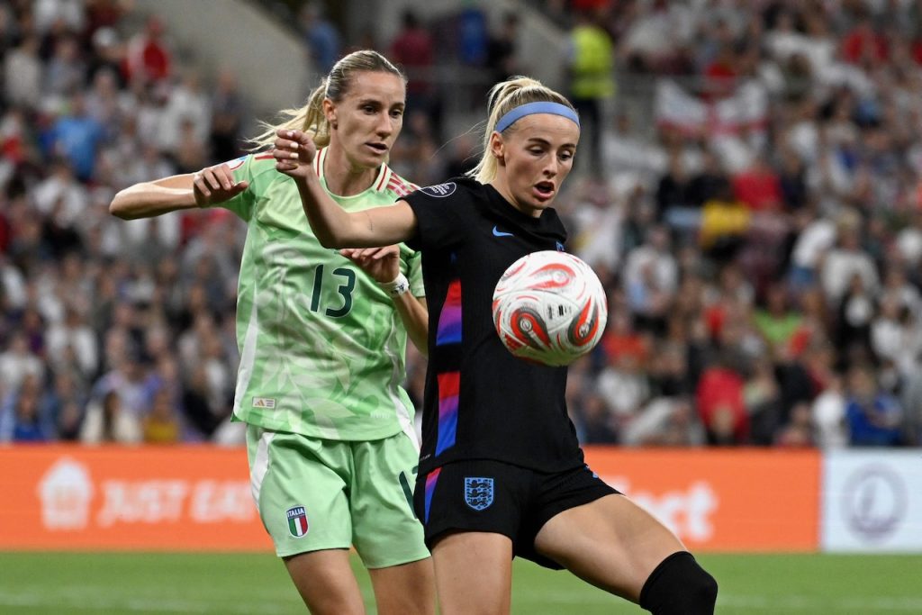 Kelly hits winner as late drama takes England into Women's Euro 2025 ...