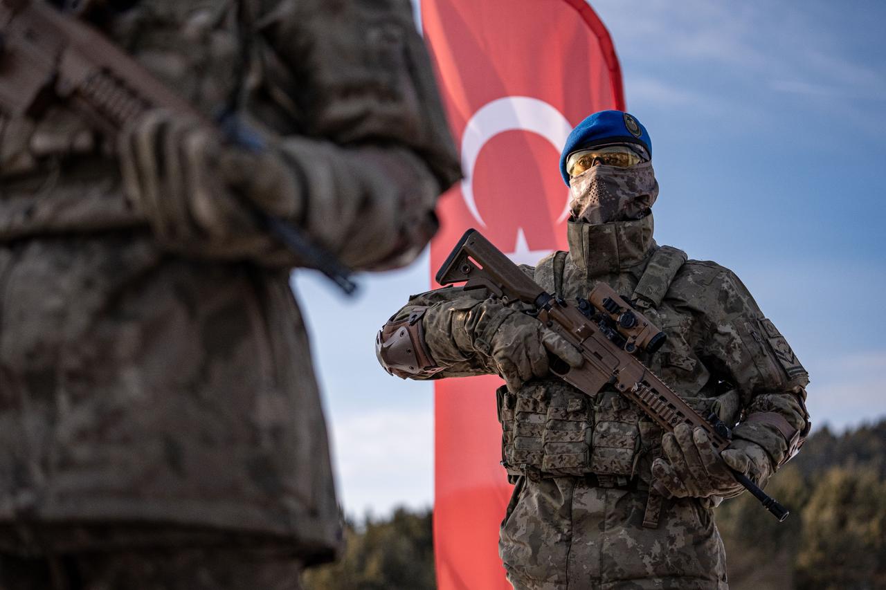 Turkey says three more troops die of methane exposure in Iraq - Top ...