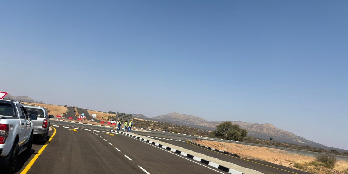 Flood-damaged roads to cost N$467 million to fix - News - The Namibian