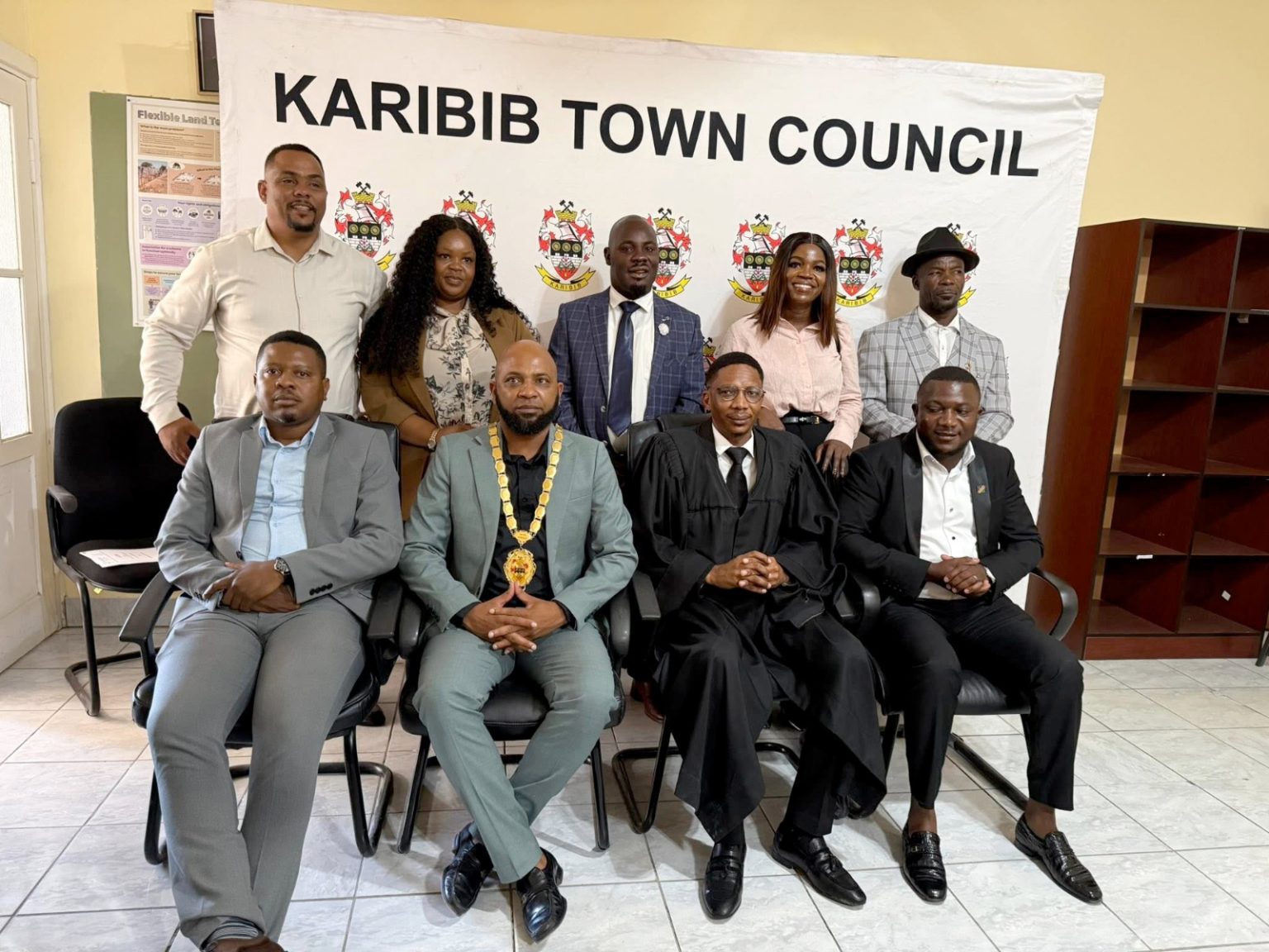 Davey van Wyk re-elected as Karibib mayor - News - The Namibian